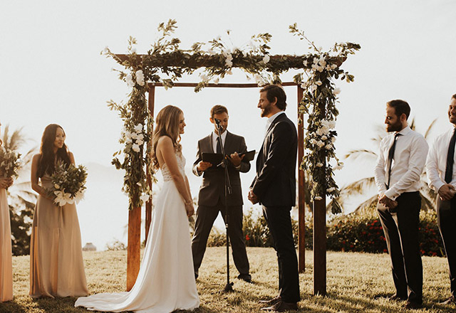 Wedding Announcement Ideas: Wording & Etiquette To Announce Your “Just ...